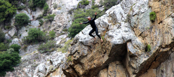 An abseiling and rock jumping adventure - Africa Geographic